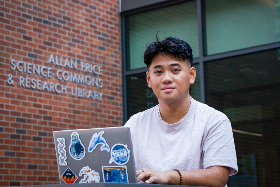 Danny Nguyen: Parental expectations paved his way | UO Clark Honors College